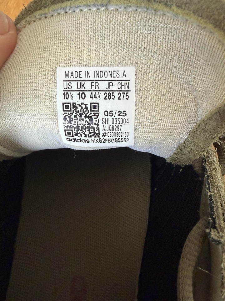 Adidas Spezial Size 10. Hardly Worn Excellent Condition. Comes With ...