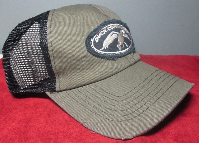 Duck Commander Olive and Black Trucker Hat Tattered LOOK Velcro ...