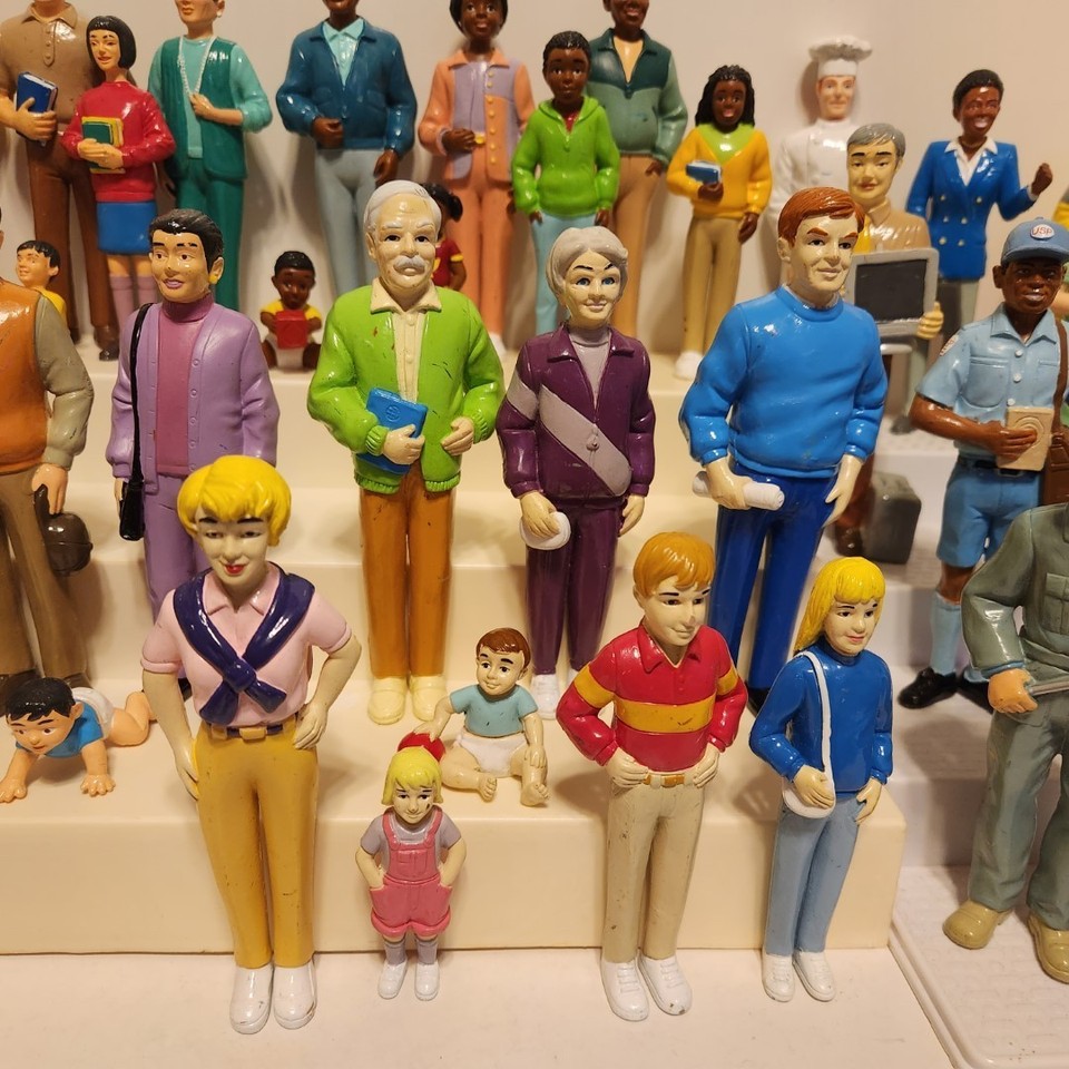 Vtg Lakeshore Learning Community Block Play People Figures Lot of 43 ...