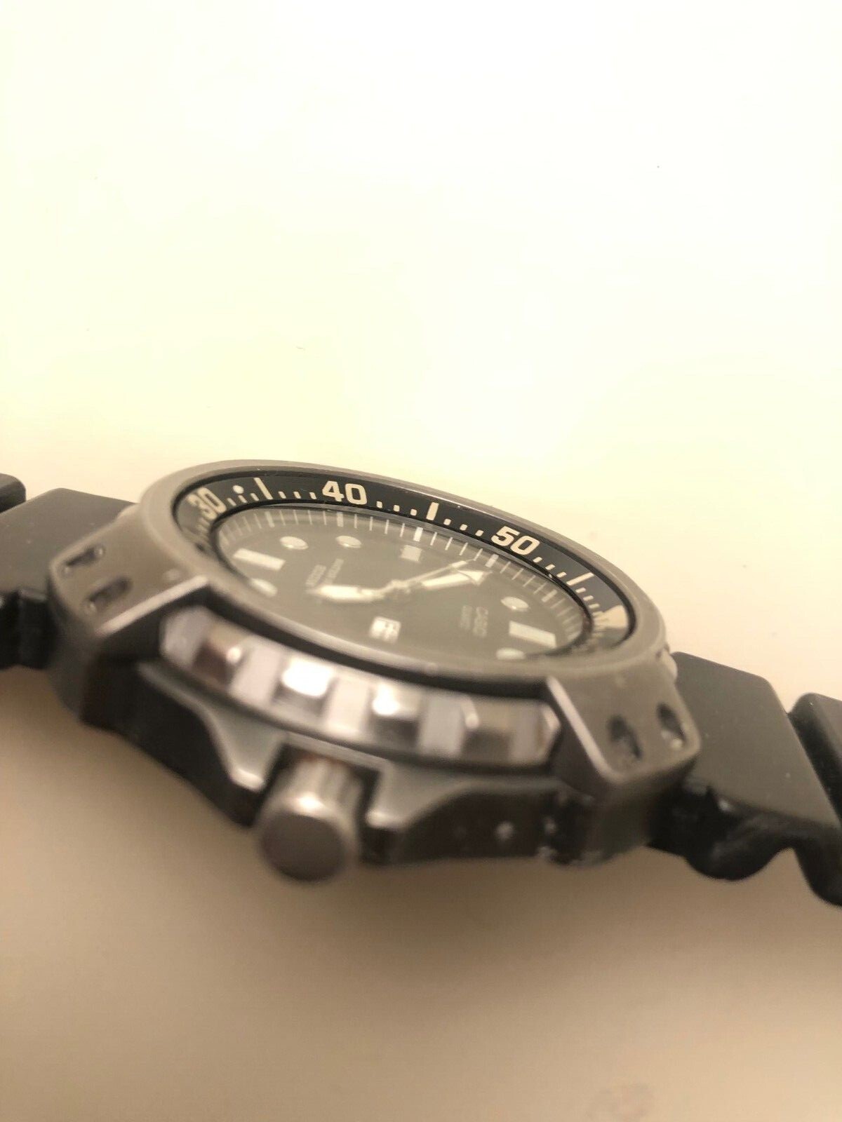 PRICE REDUCED!! Vintage Casio Divers Watch MD-703-1AV 200M | eBay