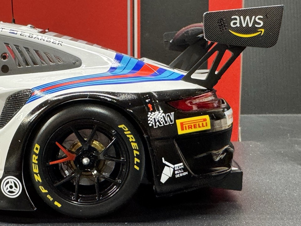 1/18 Scale IXO Porsche 911 GT3 R 24h Spa 2021 Martini Racing GPX ...