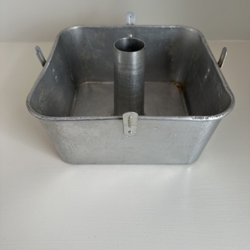 Vtg Square Angel Food Cake Pan 2 pc. Aluminum Bundt Tube Cooling Leg ...