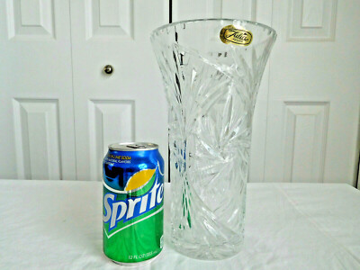 9 1/2" tall STARBURST JULIA Hand CUT 24% Lead CRYSTAL VASE Poland CLEAR ...