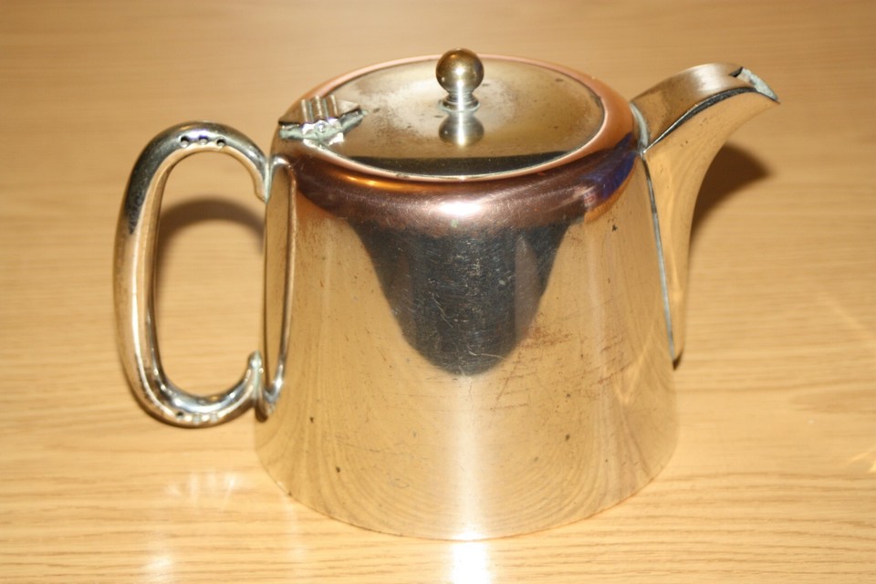 Vintage Collectable - Metal Teapot - Length - 17 cm, Weight 490 grams ...