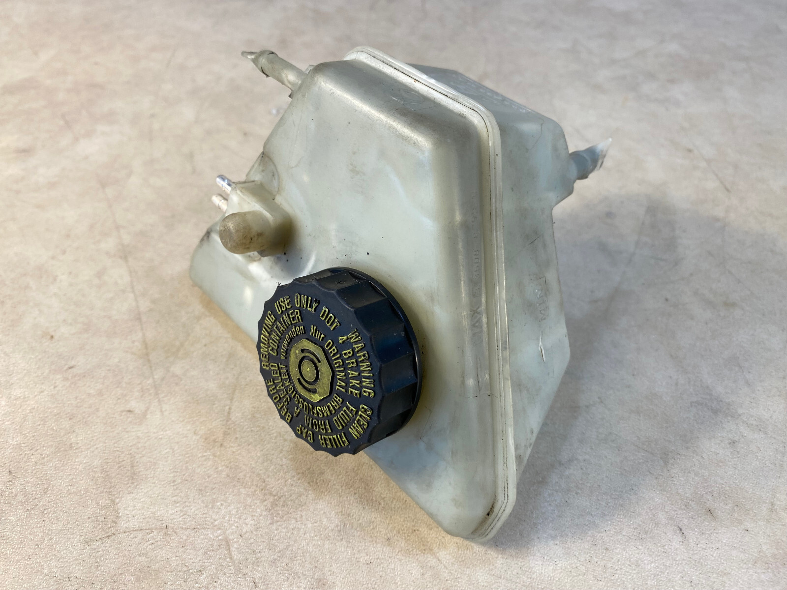 Mercedes G class W463 Genuine Brake Master Cylinder Reservoir ...
