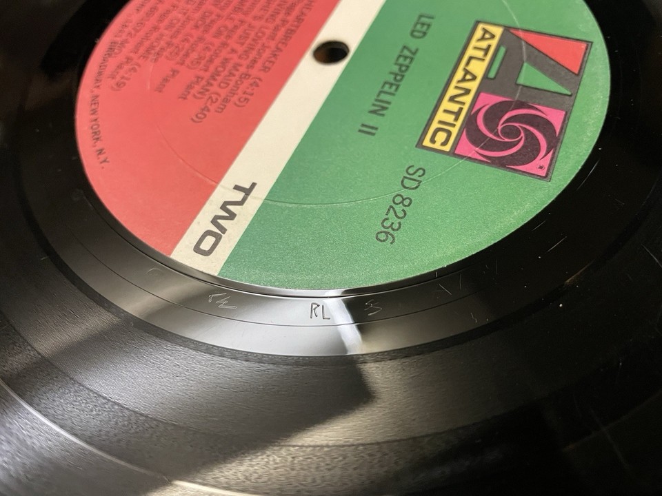 LED ZEPPELIN II (2) RARE RL HOT MIX Both Sides HEAR SAMPLES ! MONARCH ...