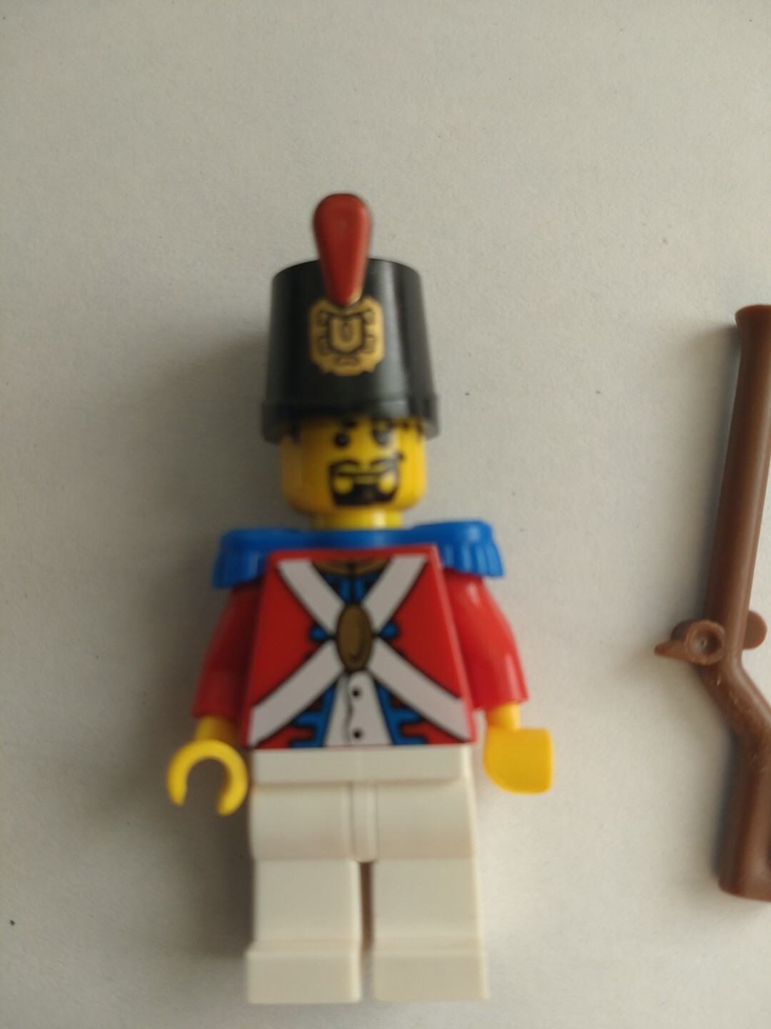 LEGO Pirates - Rotrock Soldat - Minifigur Redcoat Imperial Soldier ...