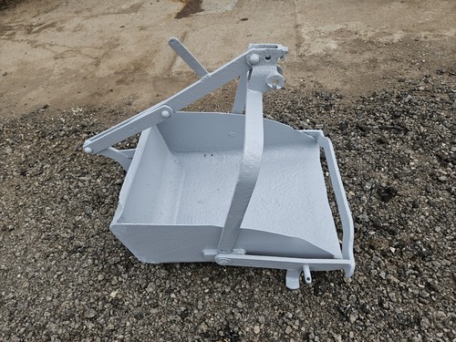 GREY FERGUSON EARTH SCOOP. | eBay UK