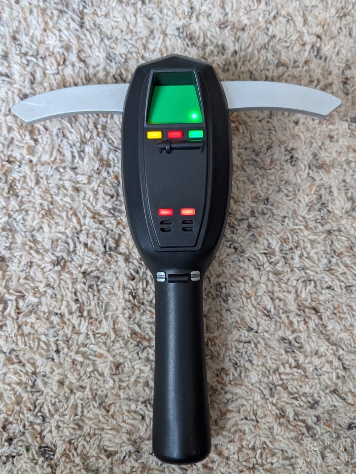 Custom Ghostbusters Stunt Prop Ghost Trap + PKE Meter Replica - NOT 2 ...