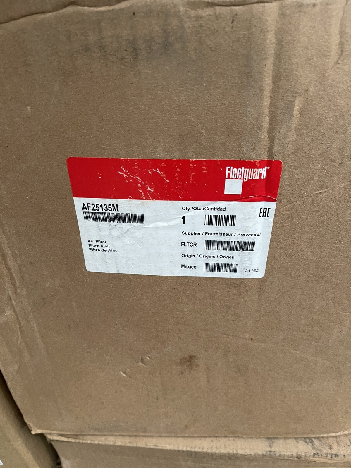 FLEETGUARD AF26353 - Air filter cross reference