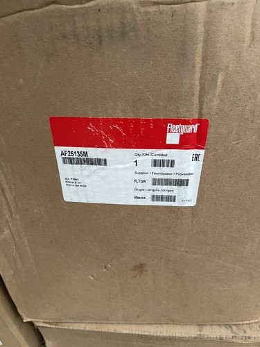 NEW GENUINE FLEETGUARD AIR FILTER (PN AF25135M) **FREE SHIPPING** | eBay