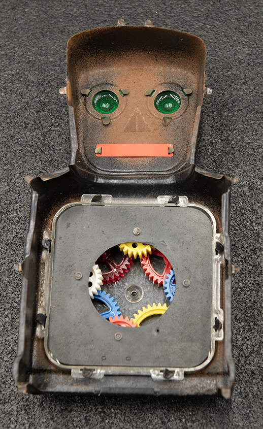 Blink-A-Gear tin toy robot parts, disassembled parts robot, look at all ...