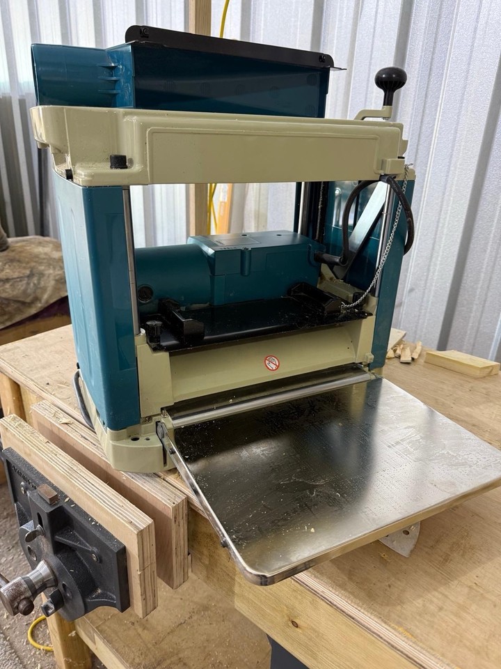 Makita 2012NB Portable Planer Thicknesser 240V | eBay UK