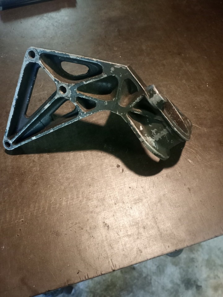 OMC Evinrude Johnson Electric Start Starter Bracket | eBay