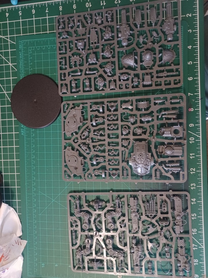 warhammer 40k chaos knight wardog x1 new on sprue | eBay