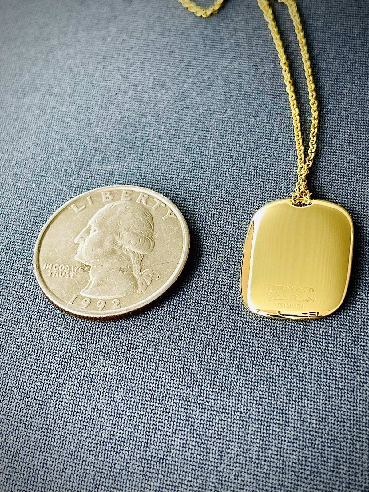 Rare Tiffany & Co. Rectangular Disc Pendant Peretti 18k Yellow Gold ...