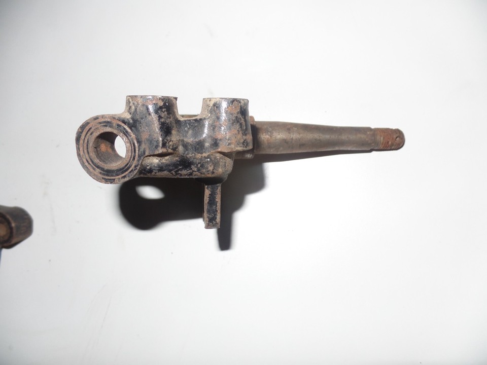 YAMAHA YFZ 350 YFZ350 BANSHEE STOCK OEM RIGHT LEFT SPINDLE SET KNUCKLE ...