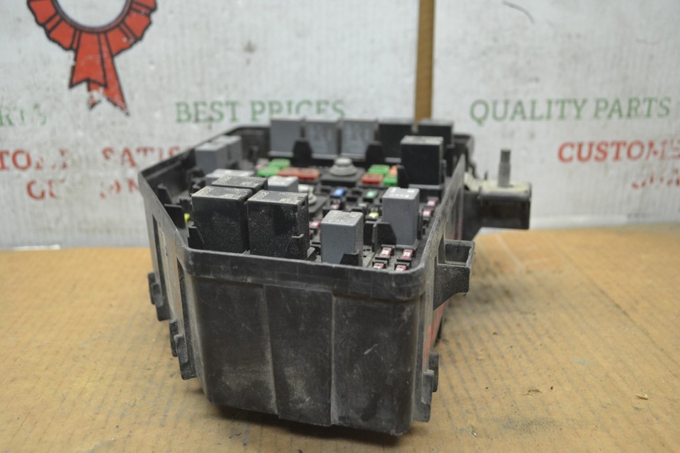 2010 Chevrolet Traverse Fuse Box Relay Junction Unit 20832837 Module 15 ...