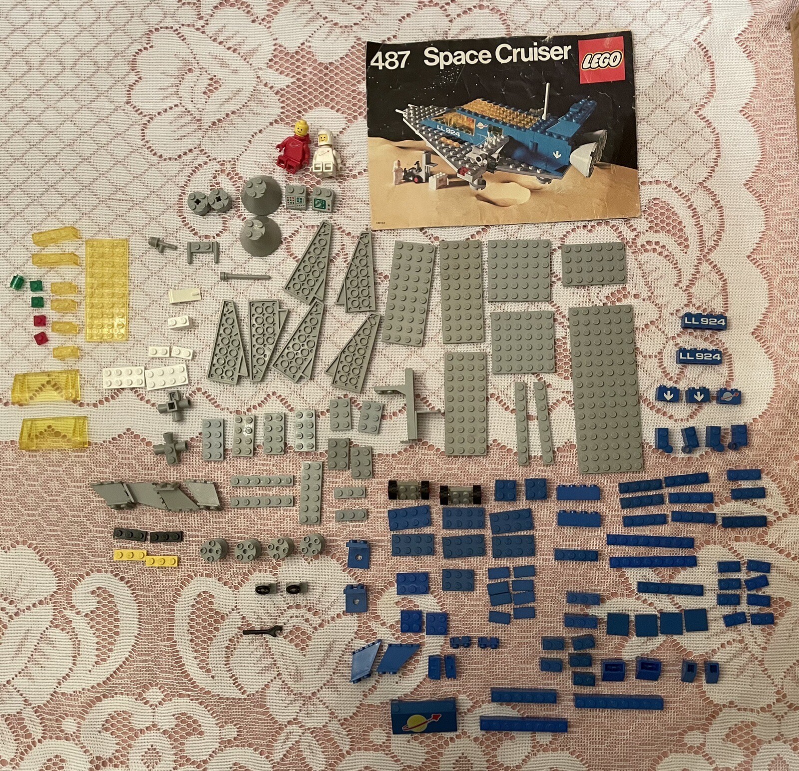 Lego 487 Space Cruiser. Complete W/ Instructions. Please Read. | eBay