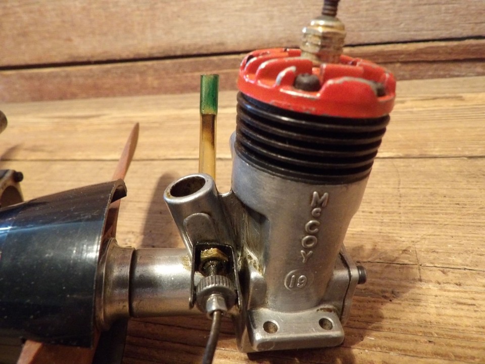 Vintage McCoy 19 & 35 Model airplane Engines Motor RC Red Head | eBay