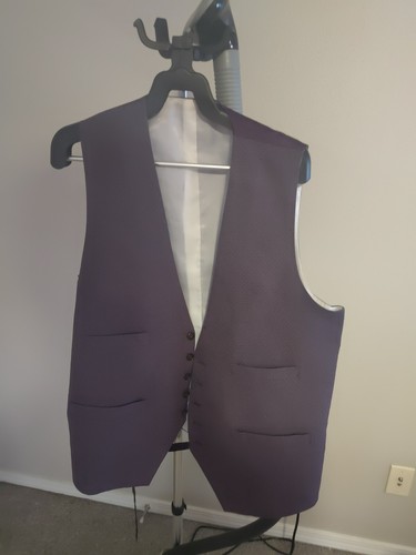 Magnoli Clothiers Eleventh Doctor Cosplay Scaley Vest - Standard Horn ...