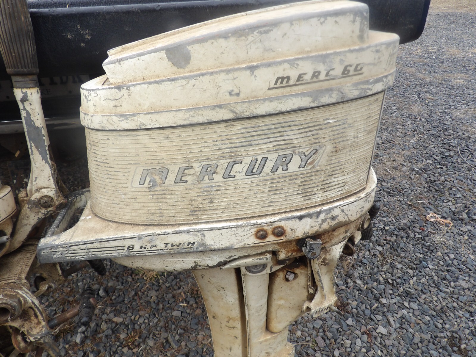 2 vintage Kiekhaefer Mercury merc 60 outboard motor plus 3 gas cans ...