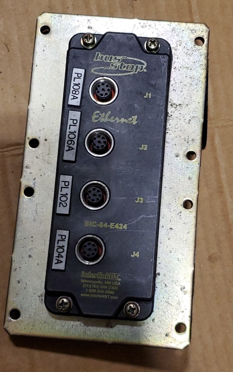 1ea BIC-84-E424 - 4-ports Wall/Panel Passive Junction Box Bus Stop ...