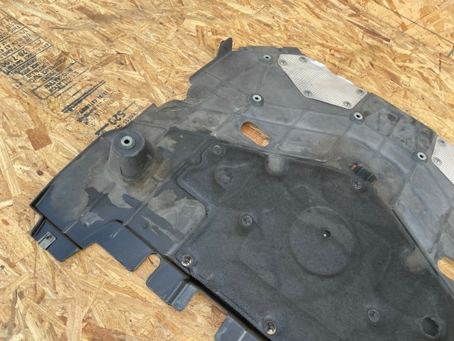 2014 Maserati Ghibli Quattroporte Undermotor Shield 670039641 for sale ...