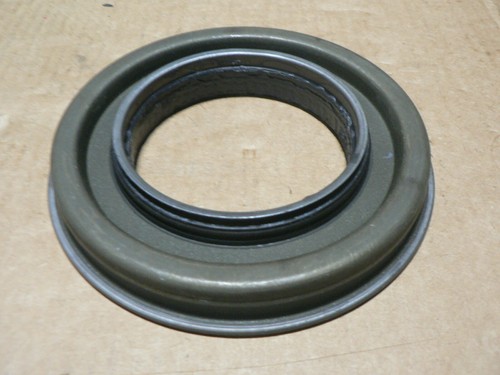 GENUINE International 2502764C1 Seal Meritor R945010 Seal | eBay