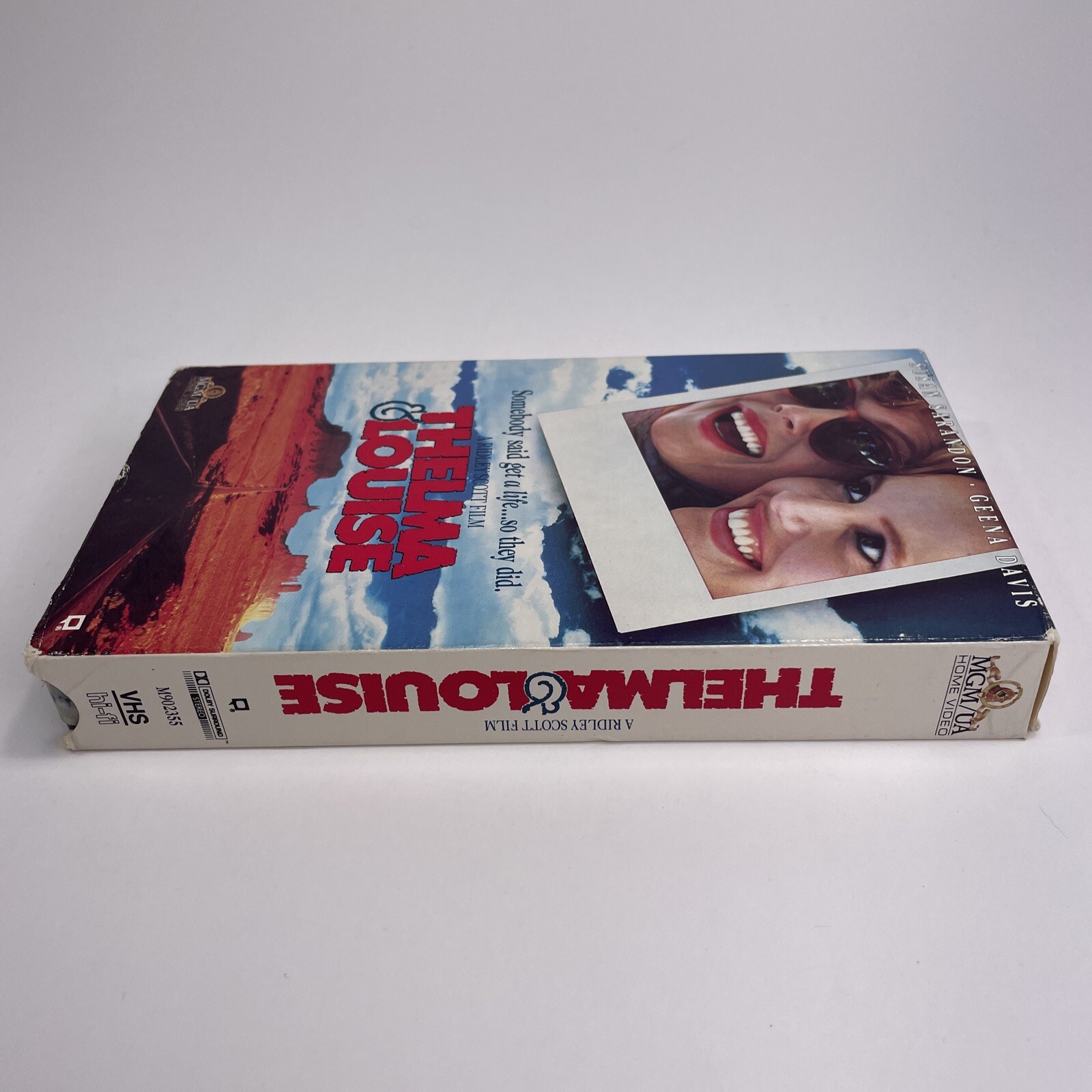 Thelma & Louise (VHS, 1992) Drama, Susan Sarandon, Geena Davis, Harvey ...