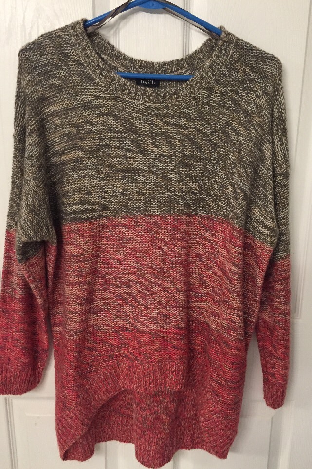 Rue 21 Gray & Shades of Red Long Sleeve Striped Sweater Juniors Sz XL ...