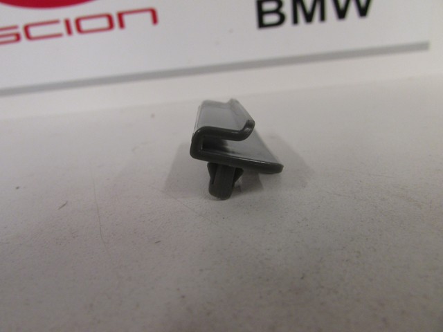 Toyota 5211548040 Genuine OEM Side Support Support Plate for sale ...