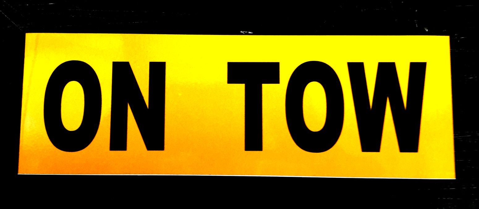ON TOW Reflective Magnetic Warning Sign Black on Yellow small | eBay UK