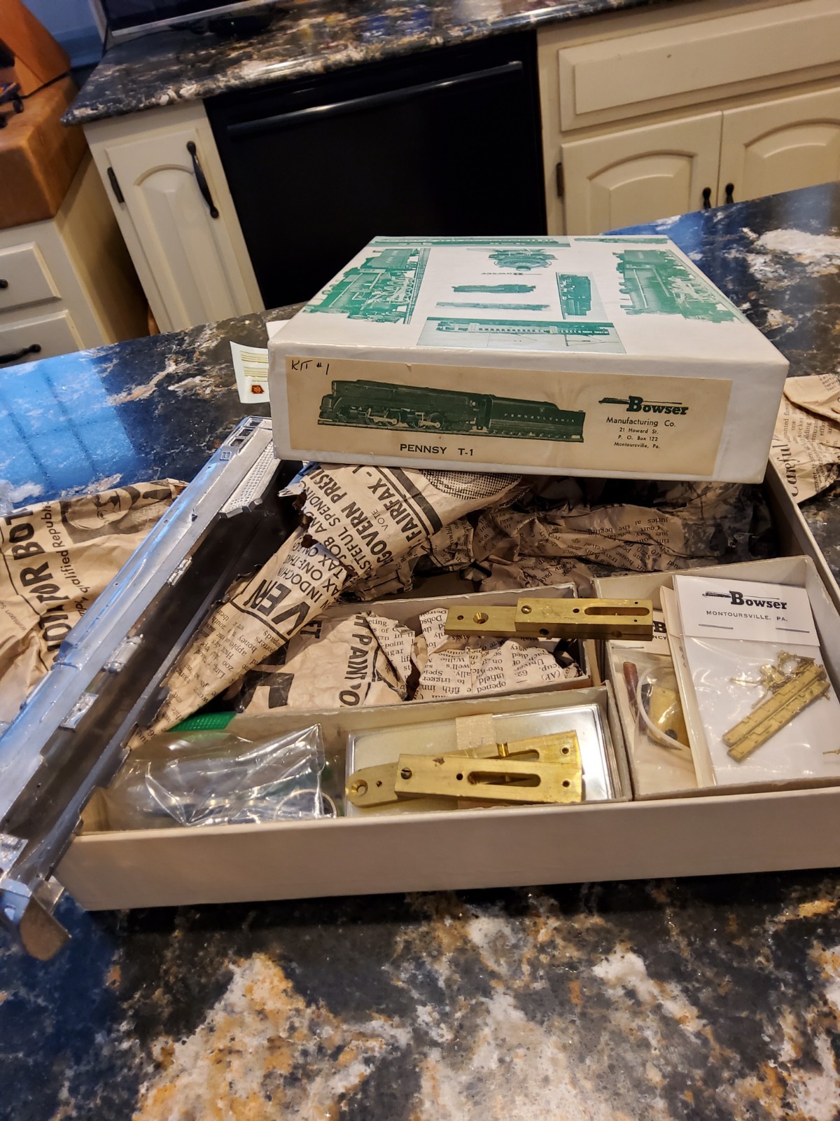 Bowser Pennsy T-1 Unbuilt Kit | eBay