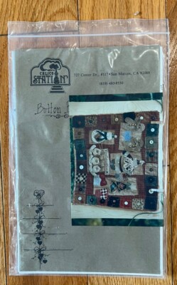 Button Button Christmas Quilt Pattern by Calico Station 133 | eBay