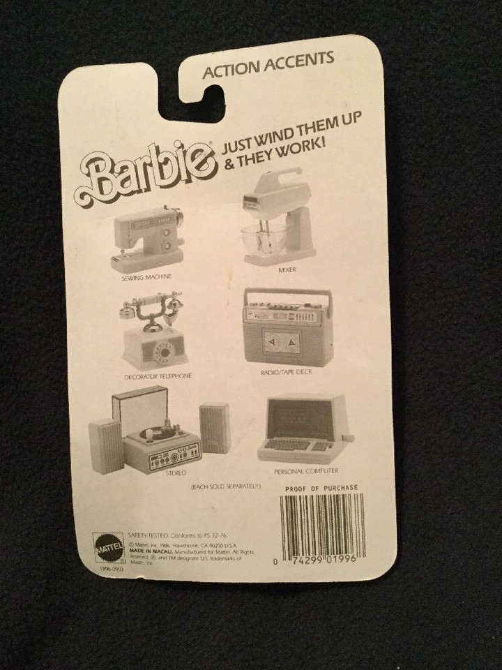 MOC ACCESSORY ~ MATTEL BARBIE WIND-UP MINIATURE 1986 PINK RADIO TAPE ...