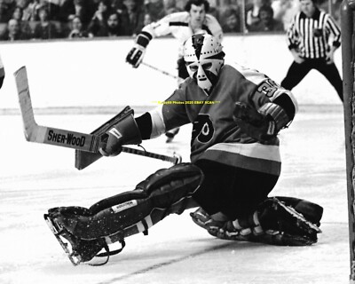 BOBBY TAYLOR Big KICK SAVE vs Bruins 8x10 Photo PHILADELPHIA FLYERS ...