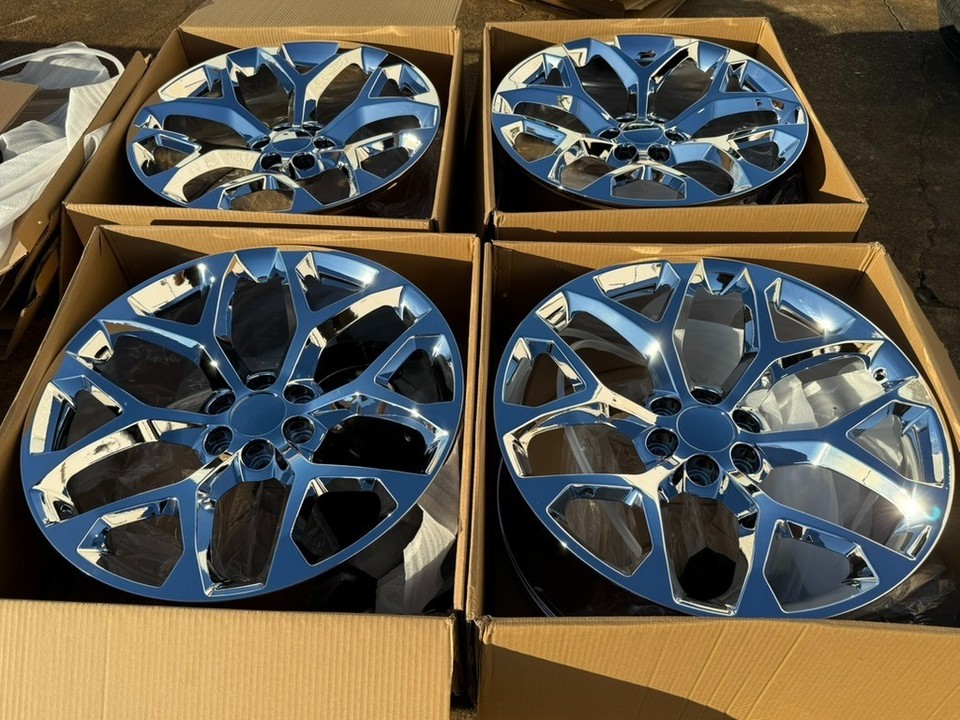 (4) 24" Chrome Snowflake STYLE Wheels for Chevy Silverado Tahoe GMC ...