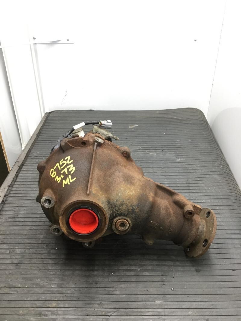 2005-2015 Toyota Tacoma Front Axle Differential Carrier 3.73 Ratio OEM ...