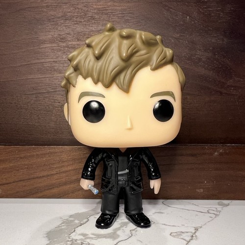 Funko POP Doctor Who TENTH DOCTOR REGENERATION #319 Glow ThinkGeek ...