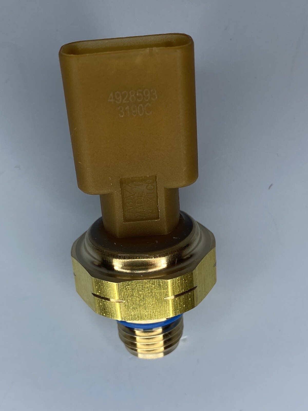 Genuine Cummins Pressure Sensor 4928593 for 15 liter ISX/QSX engines ...
