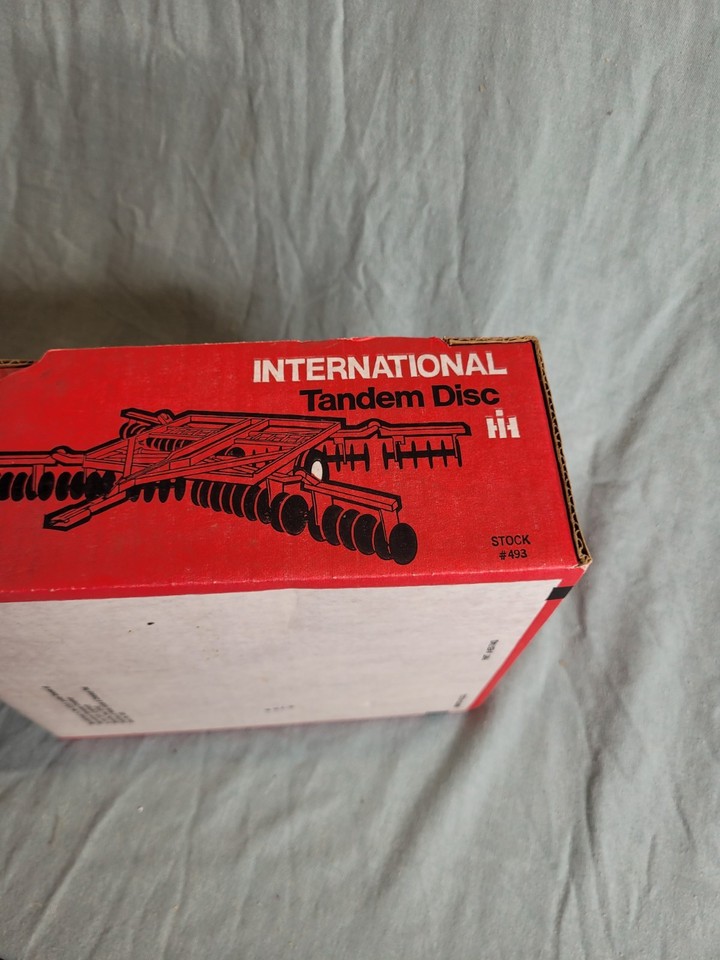 1/16 IH International Tandem Wing Disc Tractor Implement Disk New by ...