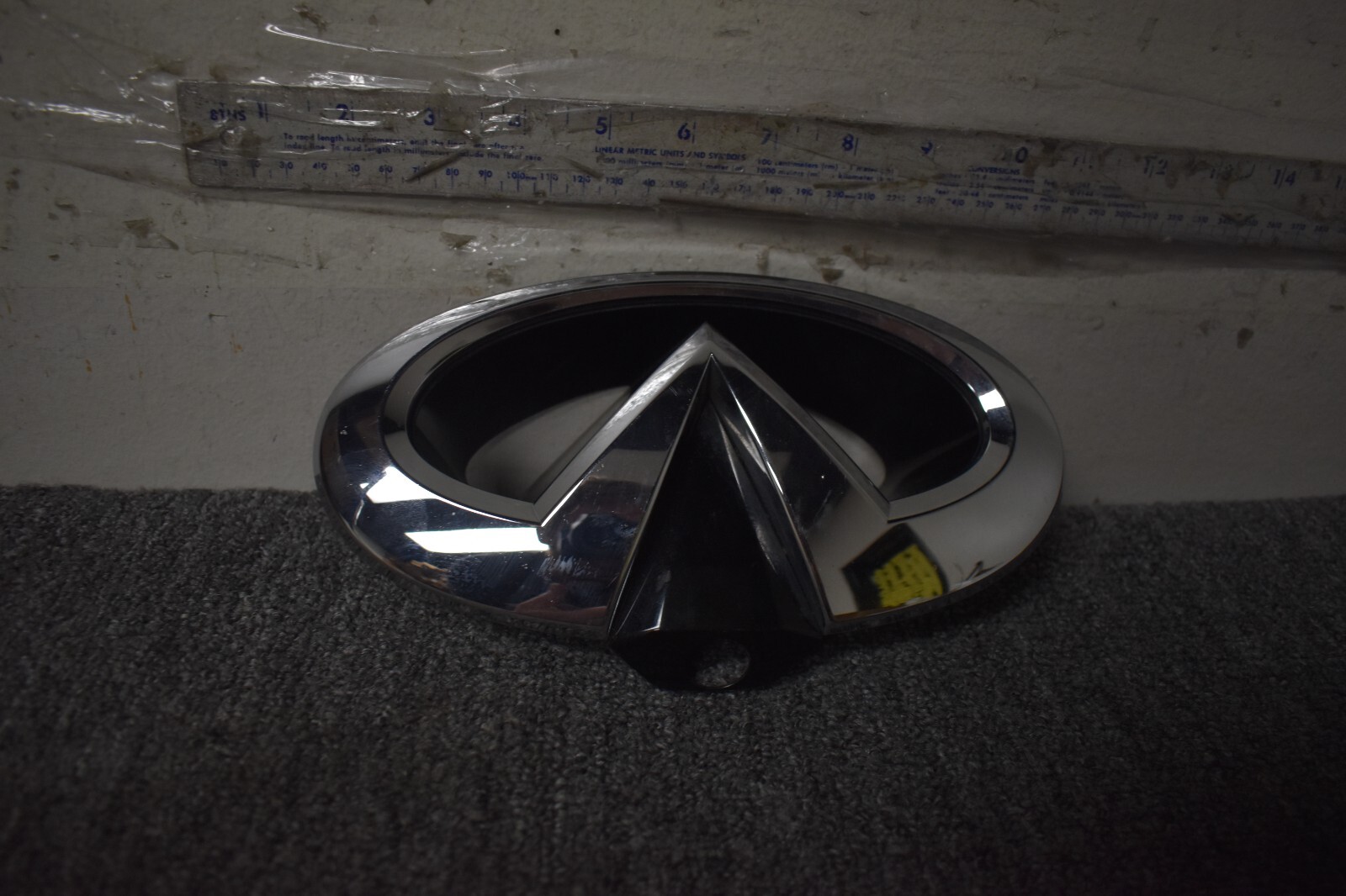 2018-2019 INFINITI QX80 FRONT GRILLE EMBLEM FACTORY OEM | eBay
