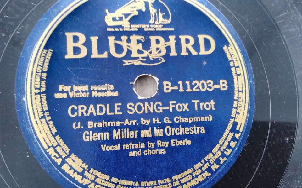 Glenn Miller – 78rpm Single 10-inch Bluebird Records #B-11203 Peekaboo ...