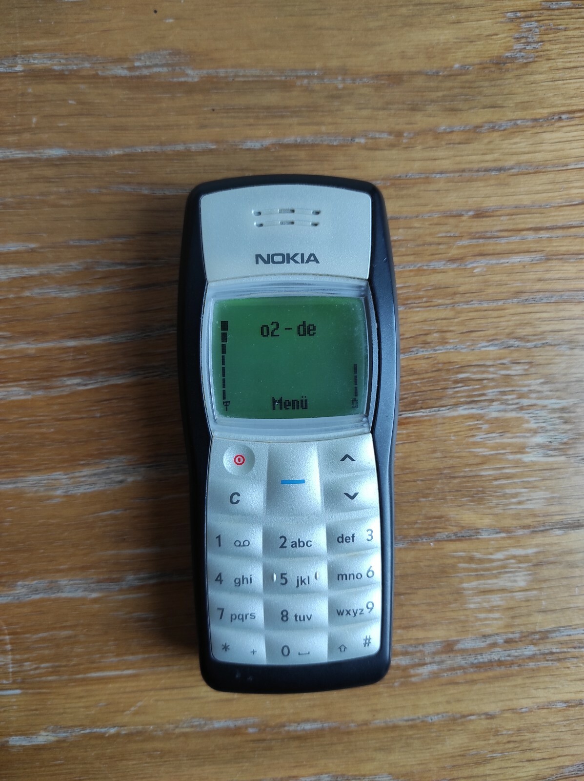 Nokia 1100 specs, faq, comparisons