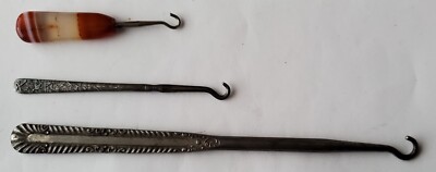 3 DIFF. VINTAGE OLD FANCY ORNATE MEN WOMEN KIDS METAL BOOT BUTTON HOOK ...