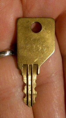Vintage ESP Pundra Wesko Cabinet Furniture Double Sided Brass Key ...