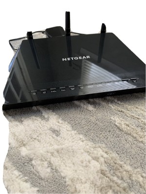 NETGEAR Nighthawk Smart WiFi Router (R6700) - AC1750 Wireless Speed ...