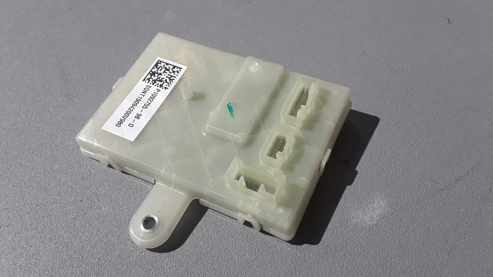 2017-2023 TESLA MODEL 3 M3 CHARGING PORT COMPUTER CONTROL MODULE UNIT ...