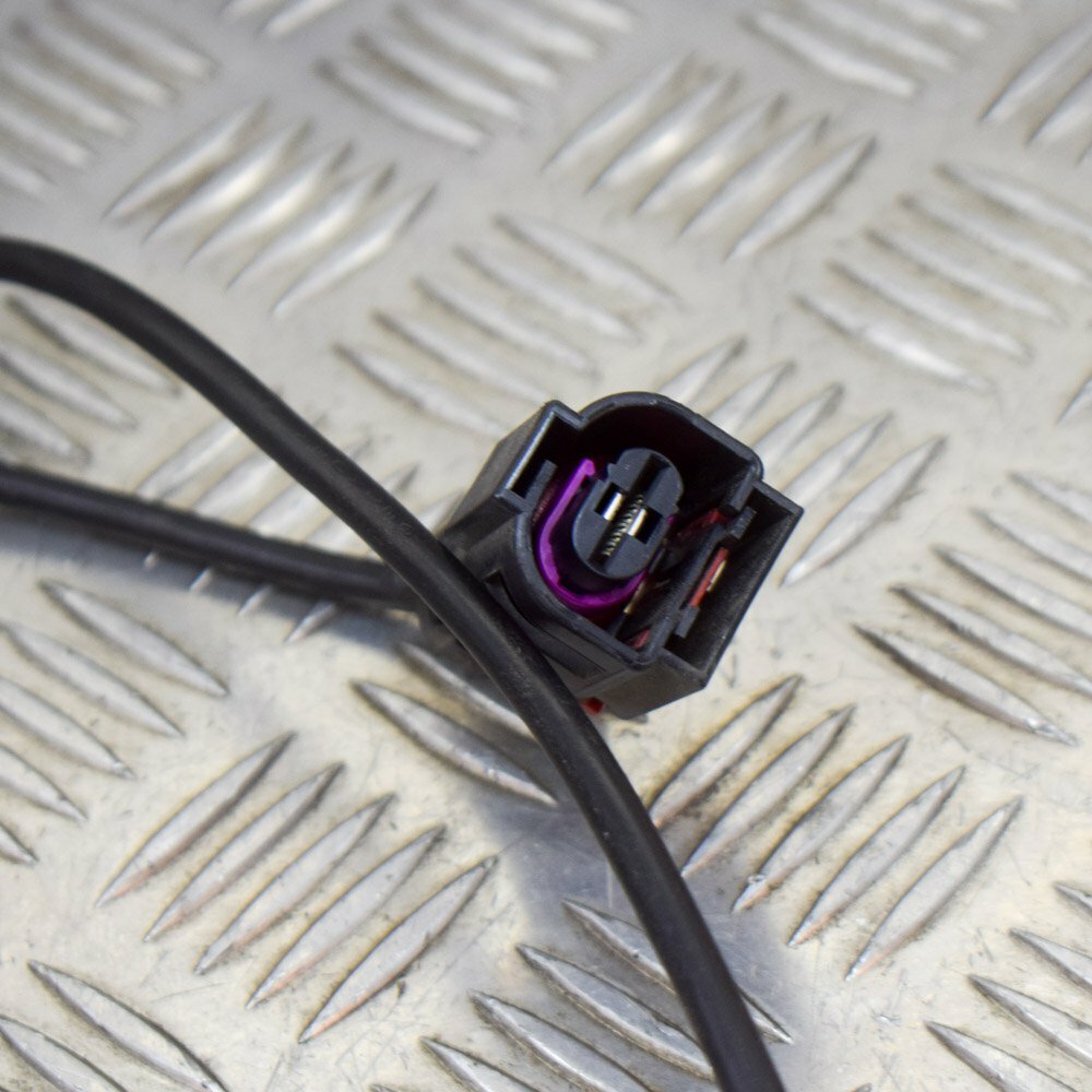 Fil de câble de distribution d'énergie BMW 2 F22 1.5i 100Kw 8621190 ...